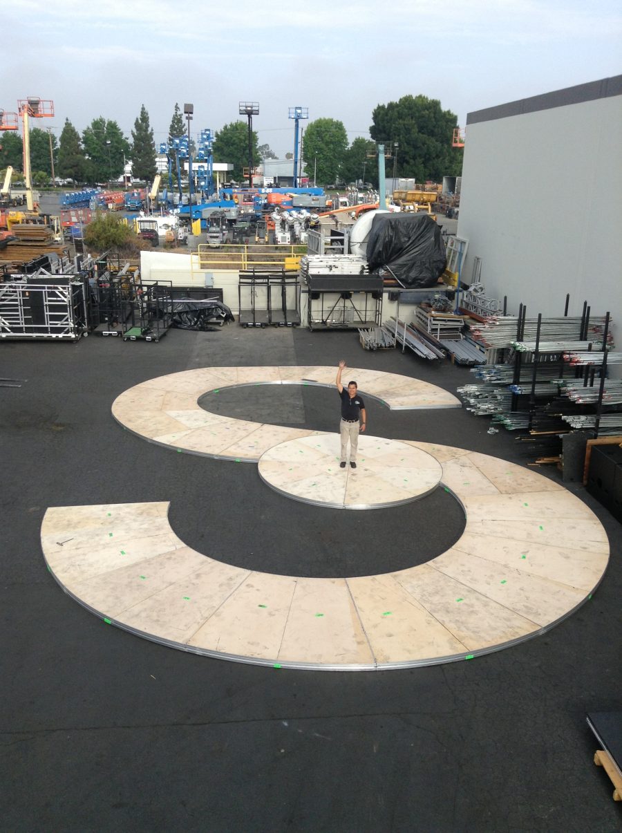 G-SET - Selena Gomez Concert set - Gallagher Staging & Manufacturing