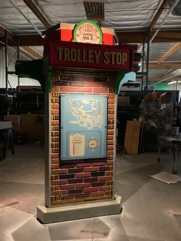 GSET - Knotts Trolley Booth - Gallagher Staging & Manufacturing
